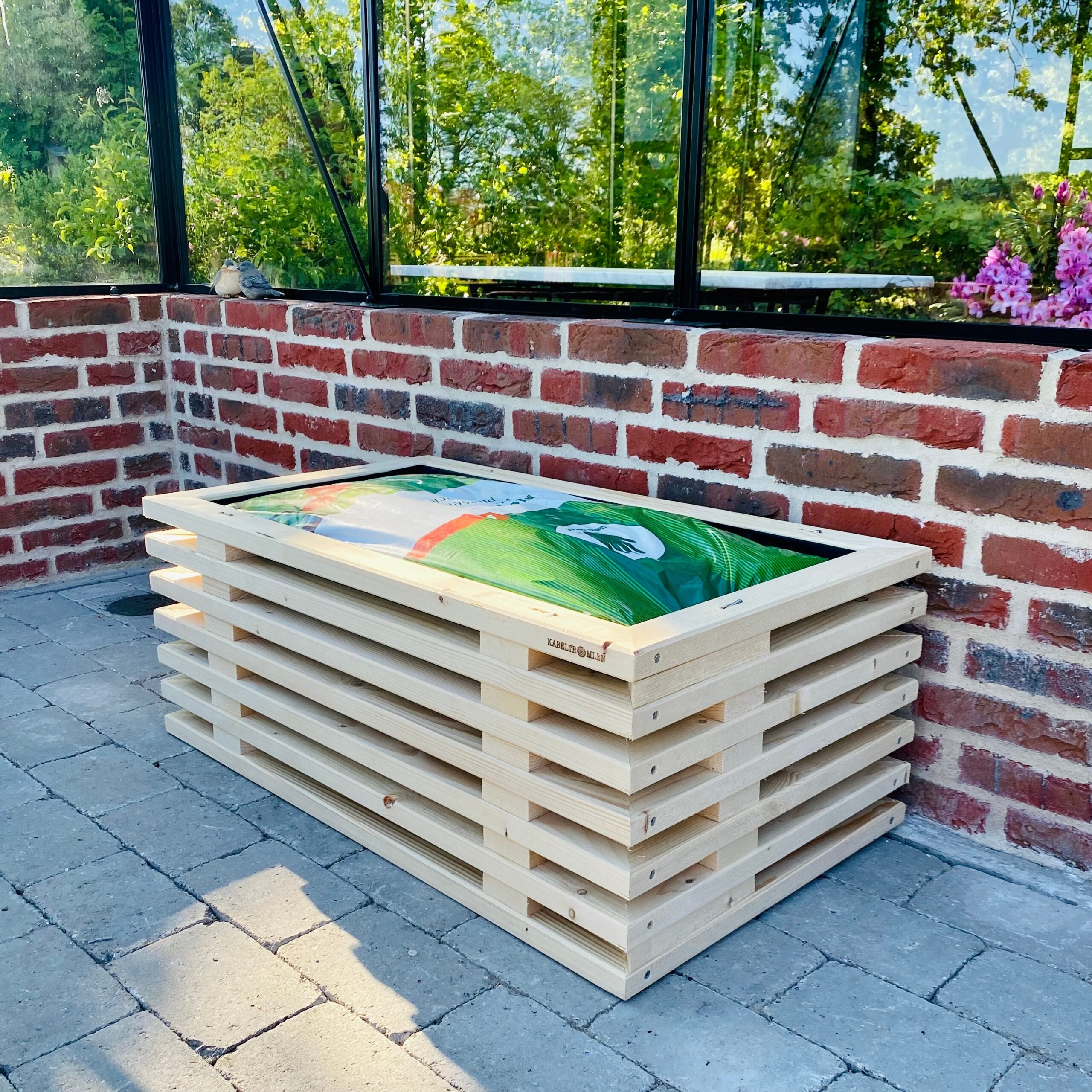 Kapilærkasseskjuler af Nye Traller | Uden Hjul og bund / HomeFarm ...